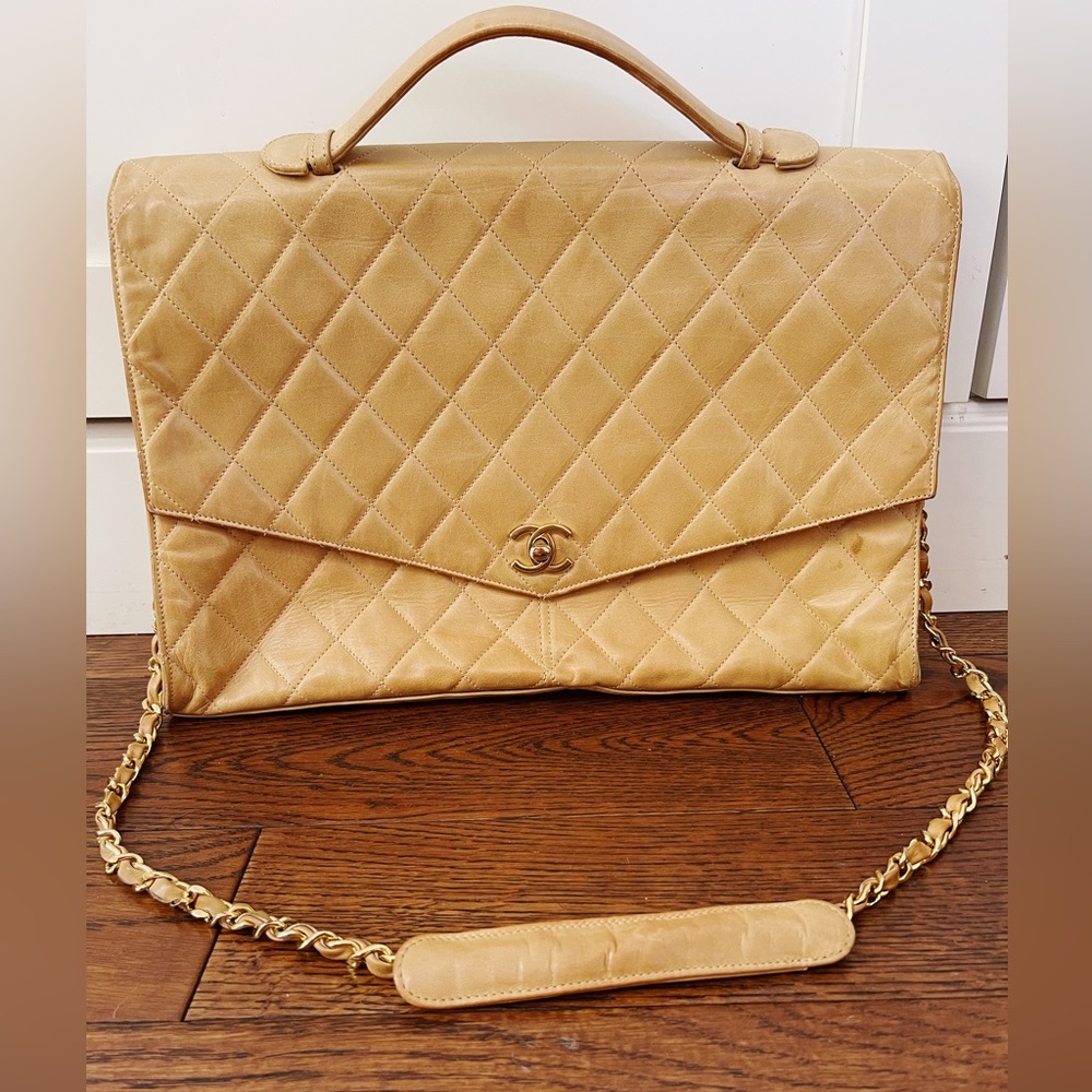 Vintage Chanel Lambskin Quilted Envelope Shoulder Bag… - Gem